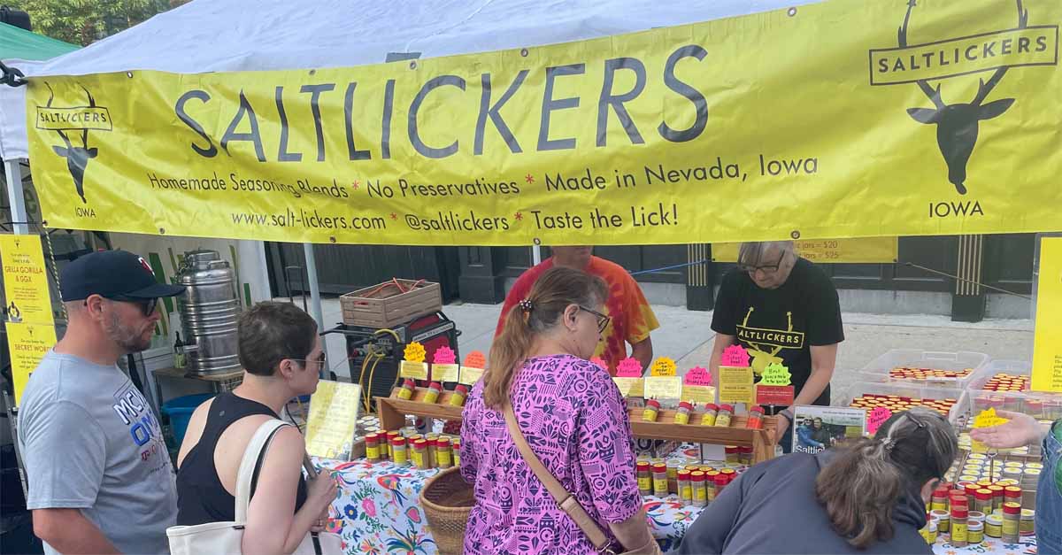 Sweet Corn Vendors at the Downtown Farmers' Market