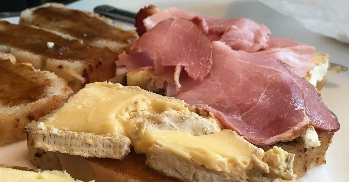 Sweet and Savory Grilled Ham and Cheese Sandwich Recipe