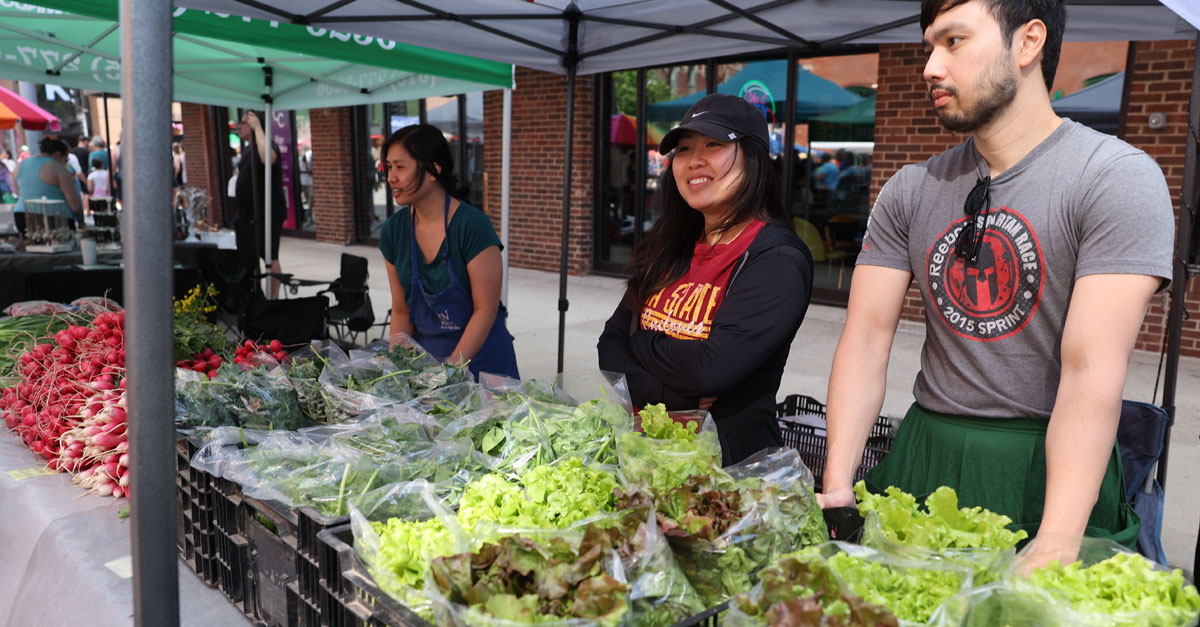 Shop Local Vendors During National Farmers’ Market Week